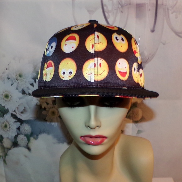 Crown Quality Headwear | Accessories | Emoji Hat Black Unisex Baseball ...